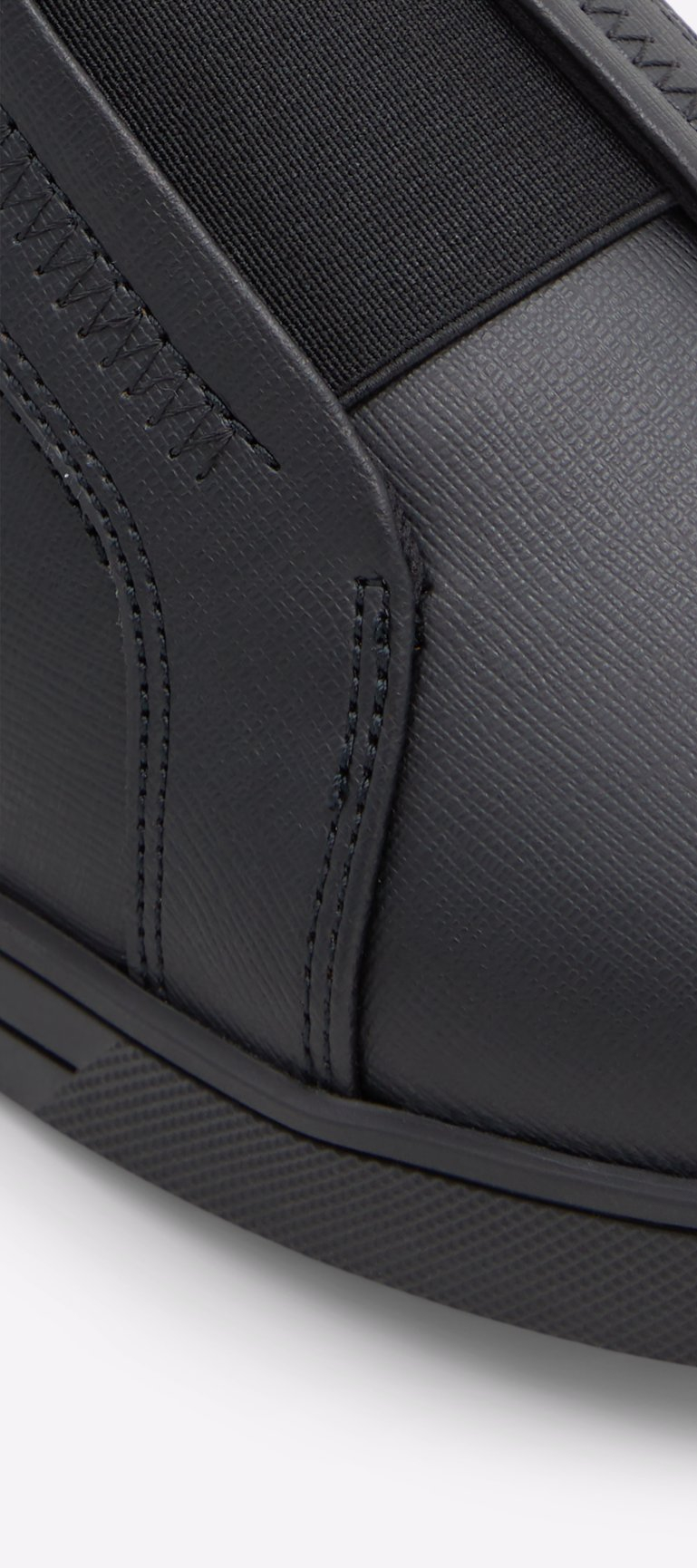 Elop Black Men's Sneakers | ALDO Shoes UAE